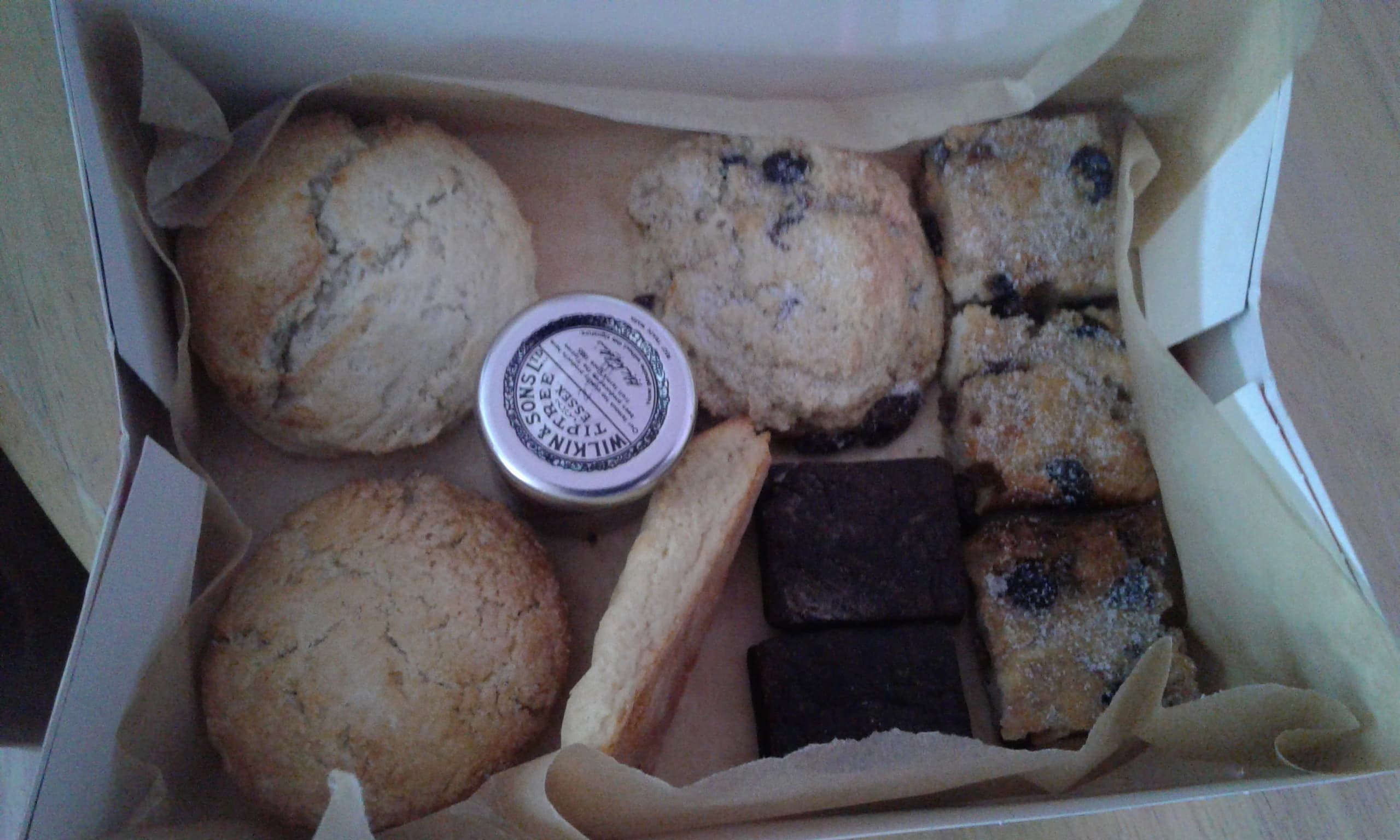 A 1940s Afternoon Tea for VE DAY – Adampastryguy